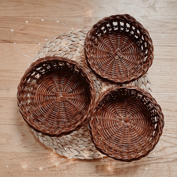 Accents | Set Of Three Brown Vintage Wicker Nesting Baskets | Poshmark
